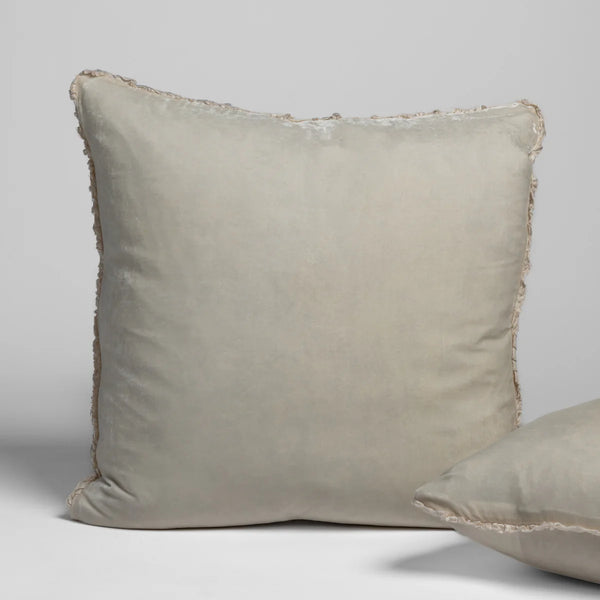 IN STOCK Carmen Deluxe Sham in Crema | Bella Notte Linens – Chartreuse Pear